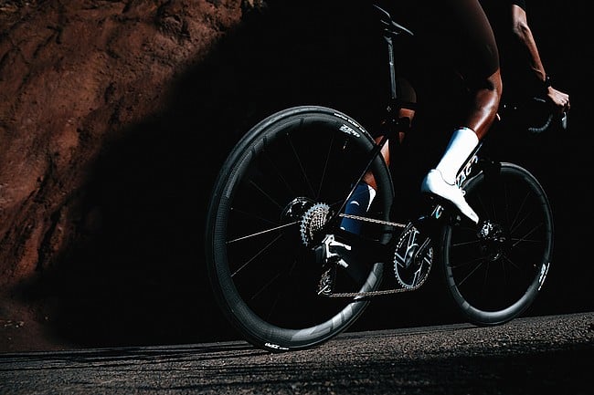 Zipp 303 SW Tubeless Carbon Disc Brake Wheels